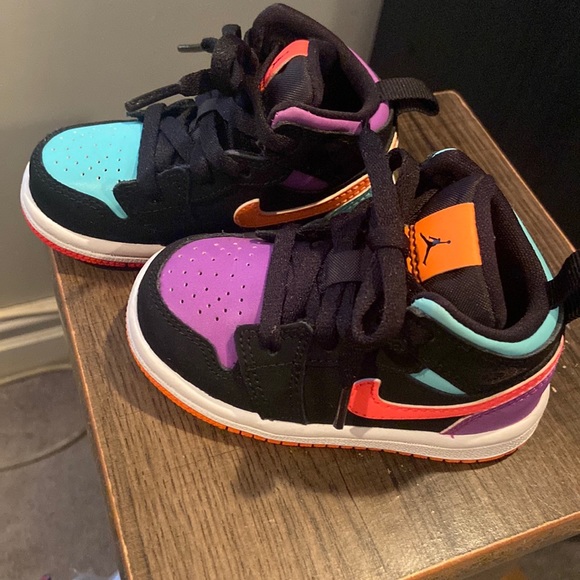 Jordan | Shoes | Air Jordan Candy 5c Worn Three Times Great Condition ...